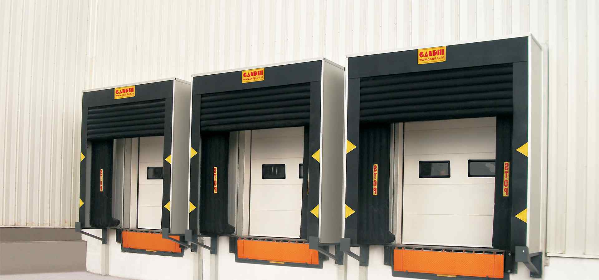 Dock Shelters | Dock Seal | Dock Shelter Manufacturers